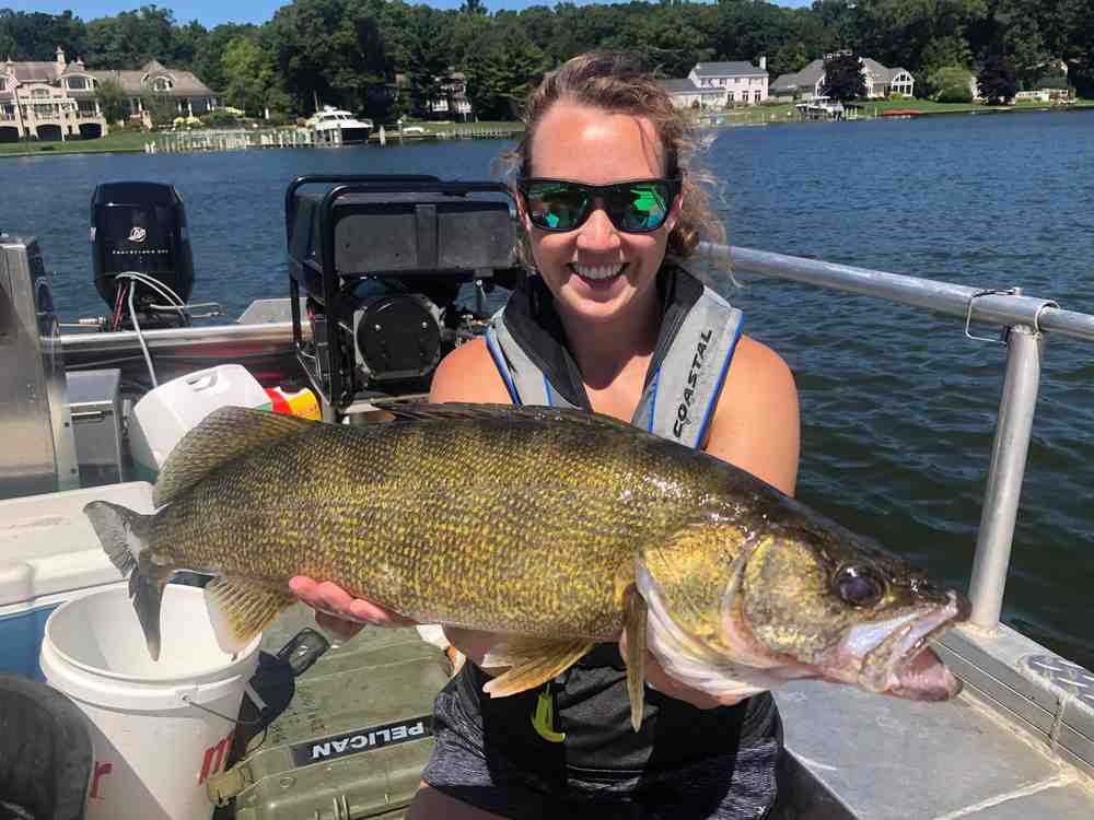 Robert B. Annis Water Resources Institute (AWRI) - Grand Valley State ...